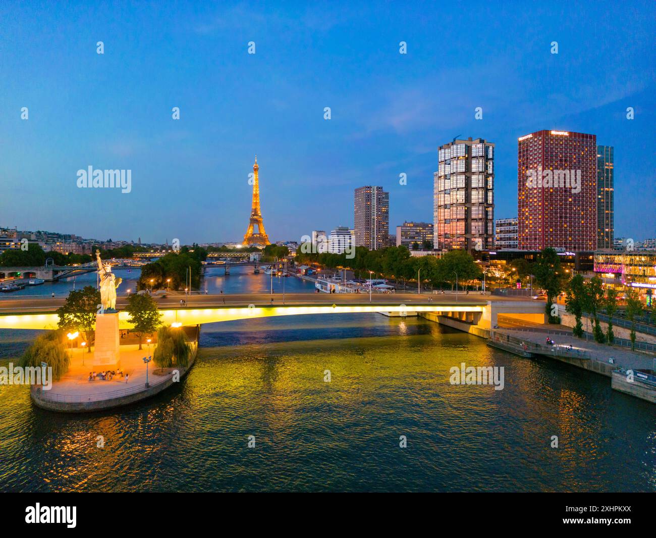 France, Paris, the banks of the Seine, the Front de Seine district, the ...