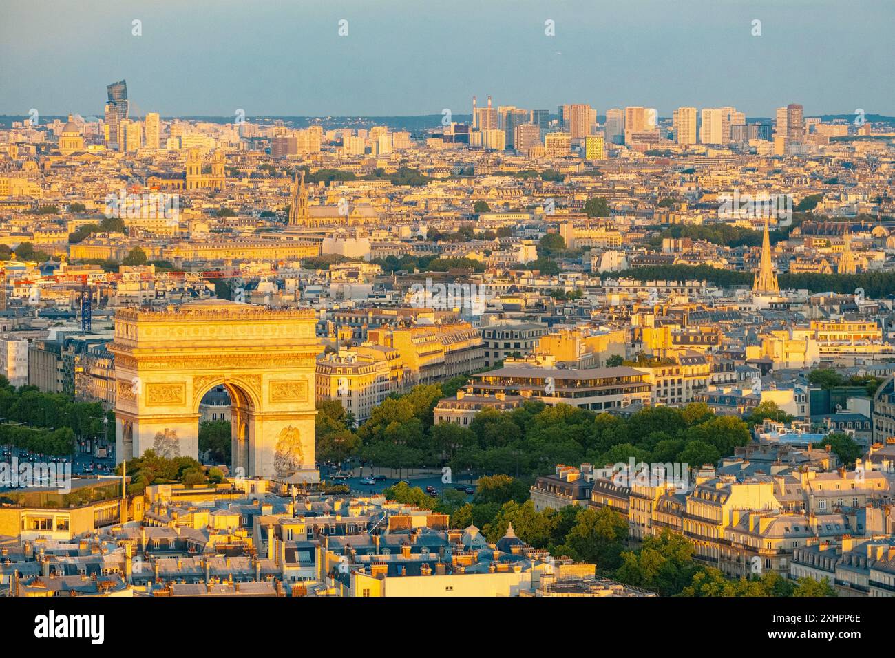 France, Paris, general view with the Arc de Triomphe Stock Photo - Alamy