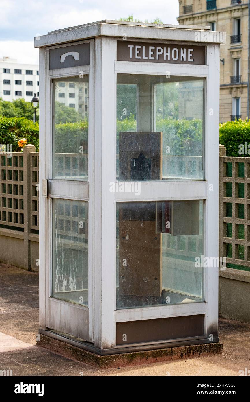France, Paris, last existing phone booth in Paris Stock Photo - Alamy