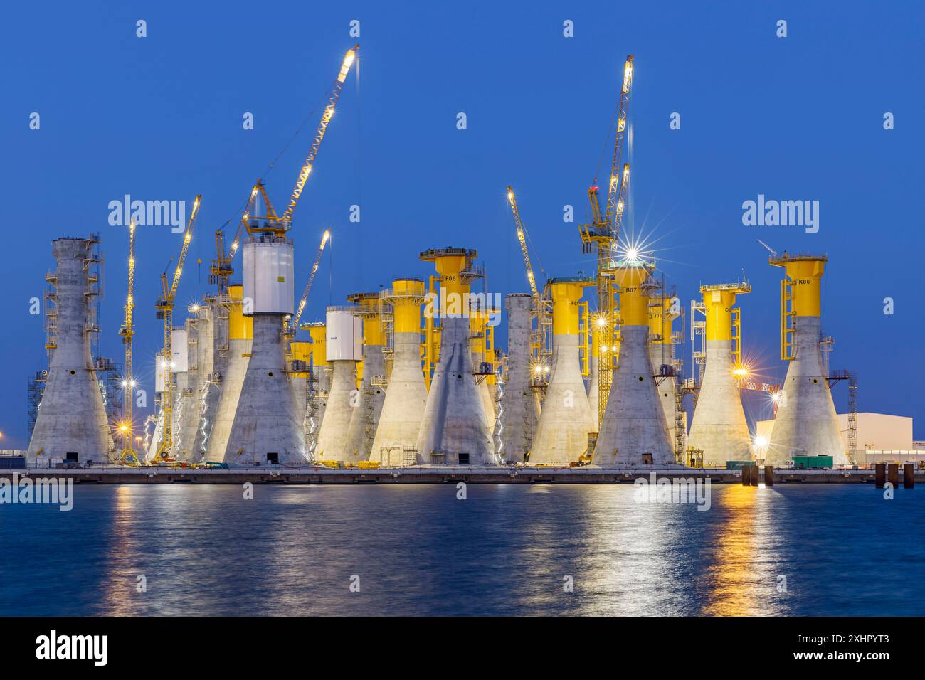 France, Seine-Maritime (76), Le Havre, Bougainville wharf, construction ...