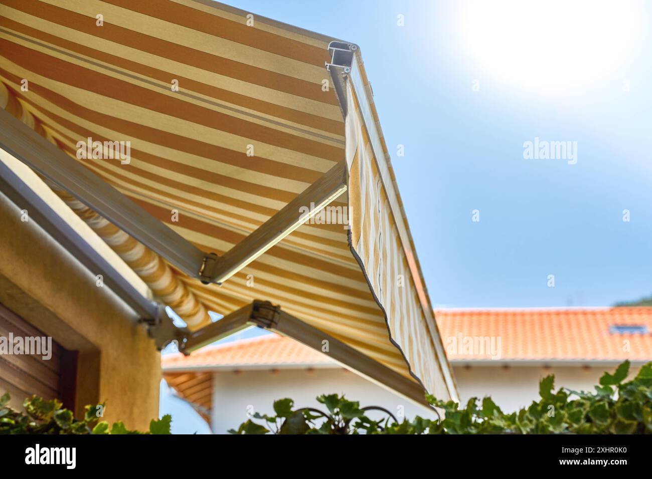 Veranda markise hi-res stock photography and images - Alamy