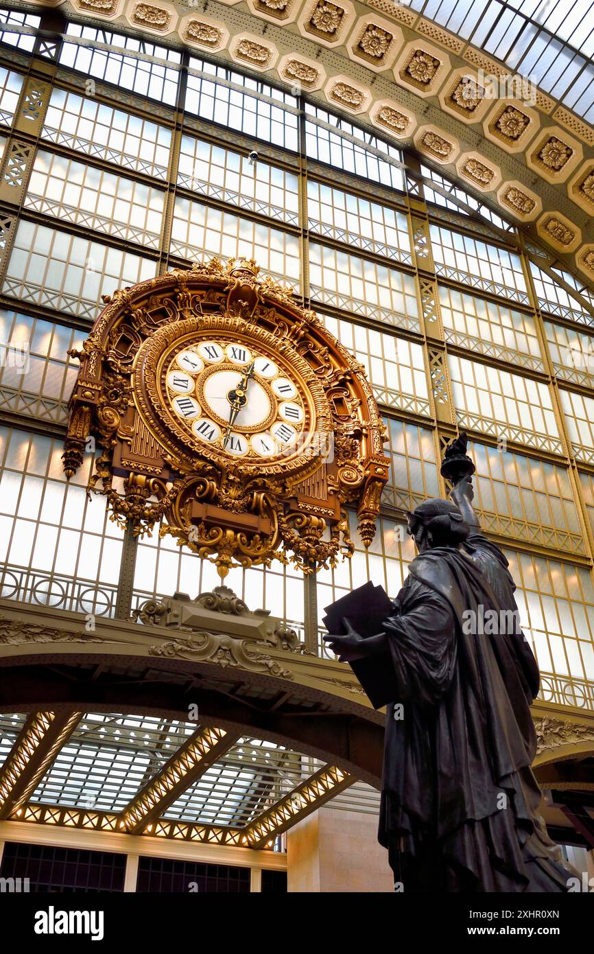France, Paris, Orsay museum, the Statue of Liberty in front of the big ...