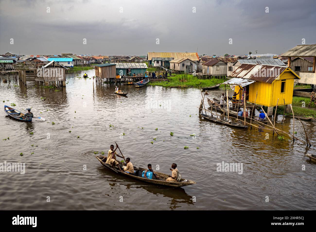 Benin, Cotonou, the floating city of Ganvie Stock Photo - Alamy