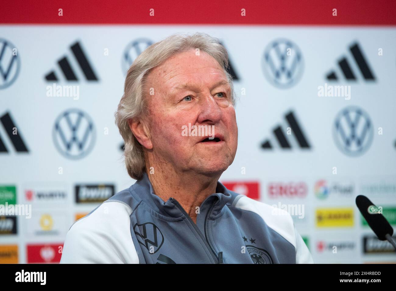 Horst Hrubesch (Deutschland, Trainer), GER, MD-1 Pressekonferenz DFB Frauen Nationalmannschaft ...