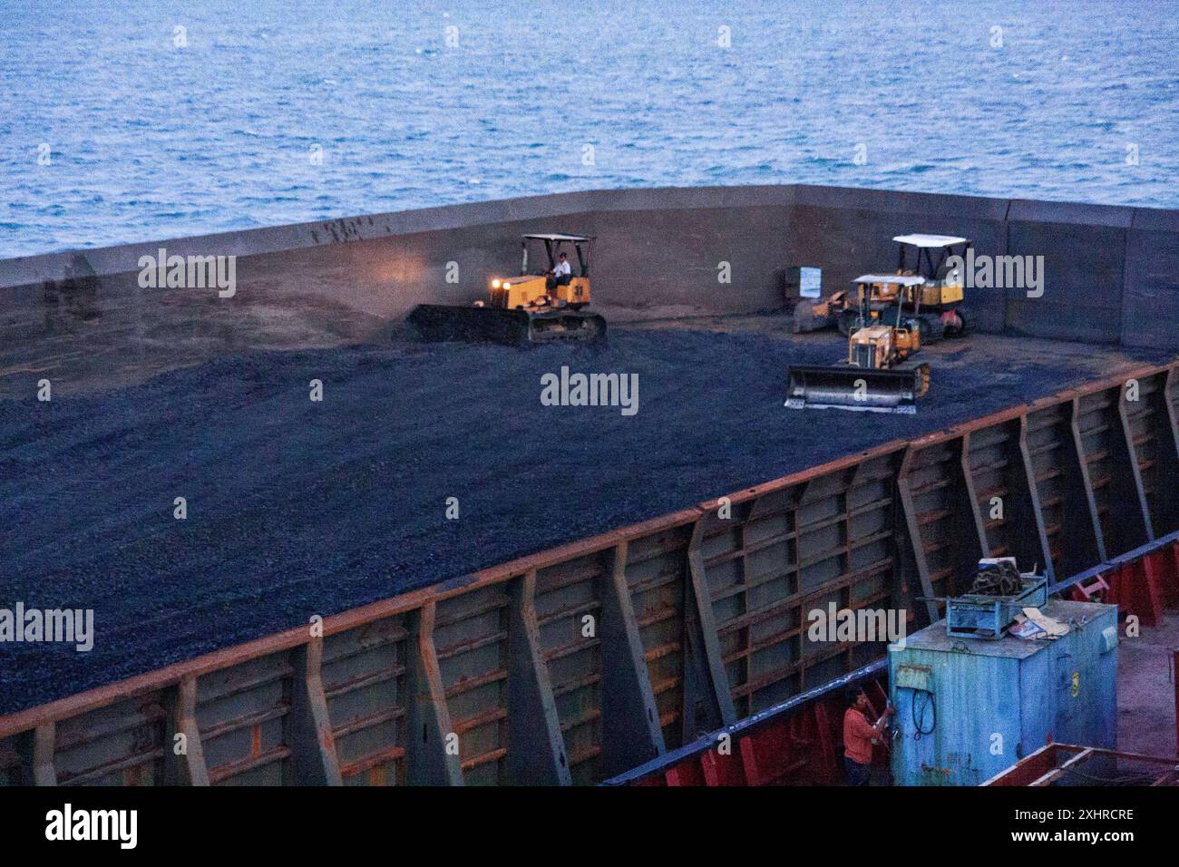 Borneo, Indonesia: The Floating Solution Coal Offshore Transshipment ...