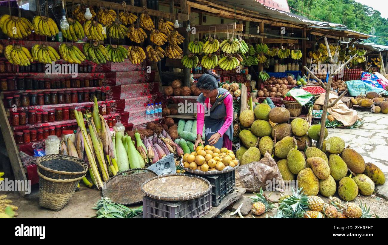 Guwahati to shillong hi-res stock photography and images - Alamy