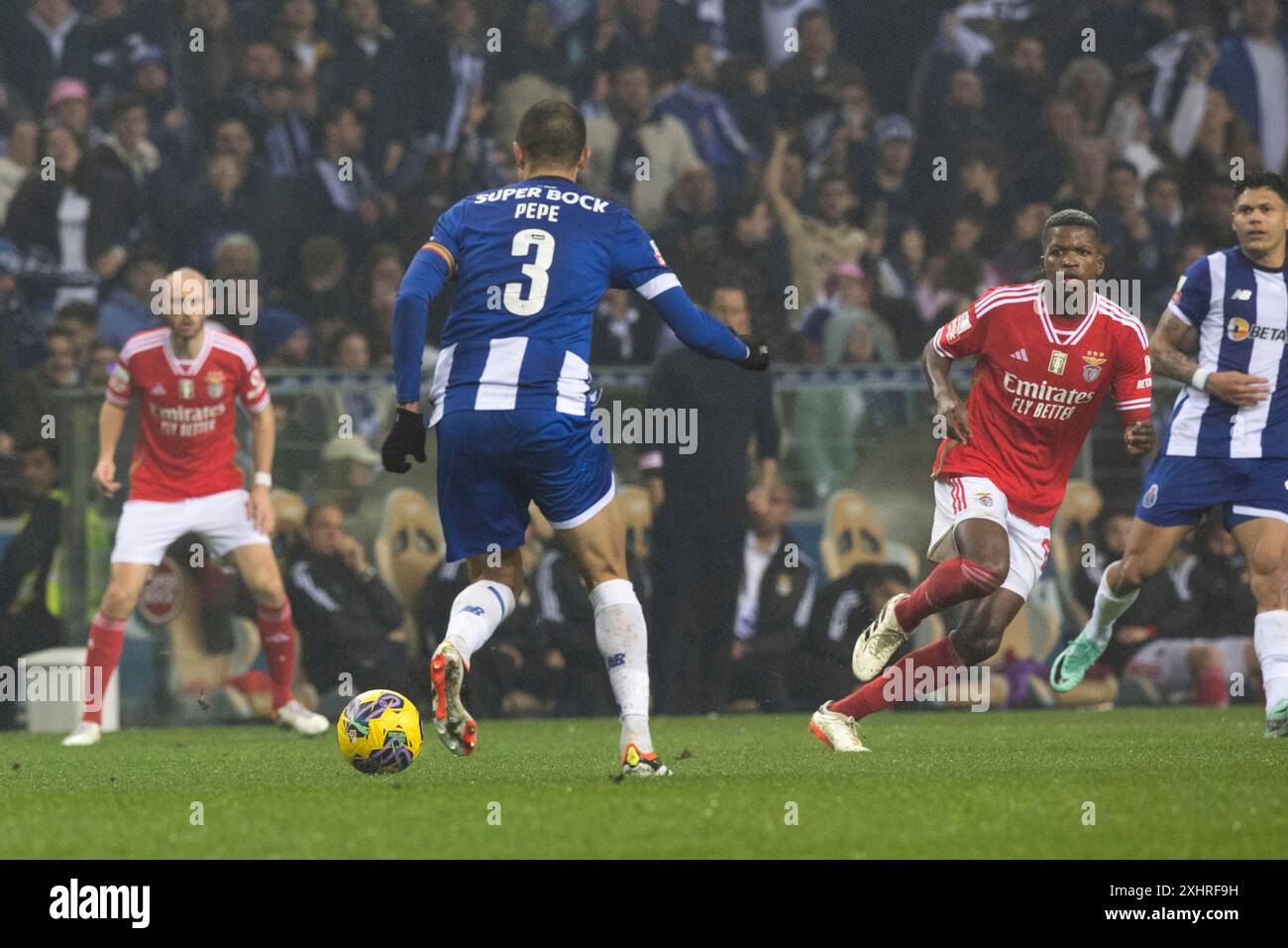 Football match, PEPE FC Porto with shirt number three seen from behind ...