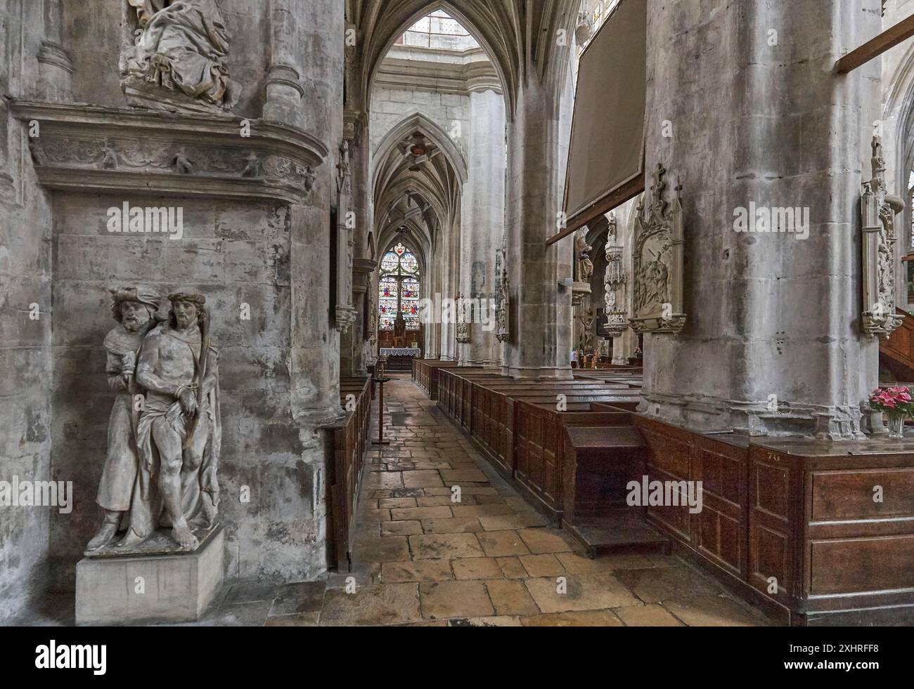 Interior with sculptures of the Cathedrale Saint-Pierre-et-Saint-Paul ...