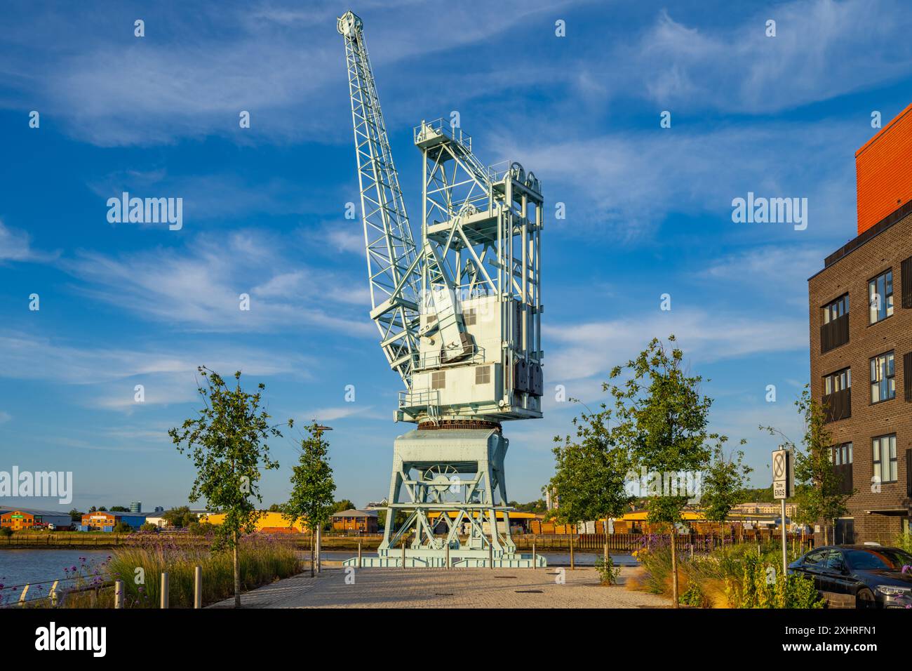 Blue Boar Wharf Shipping Crane, Blue Boar Wharf, 12 Blue Boar Ln ...