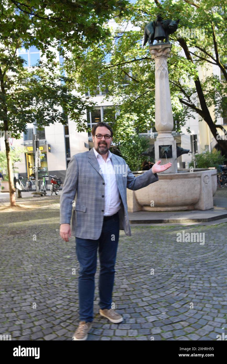 Andre Hartmann Kabarettist Saenger Musiker Entertainer Muenchen 15.07. ...