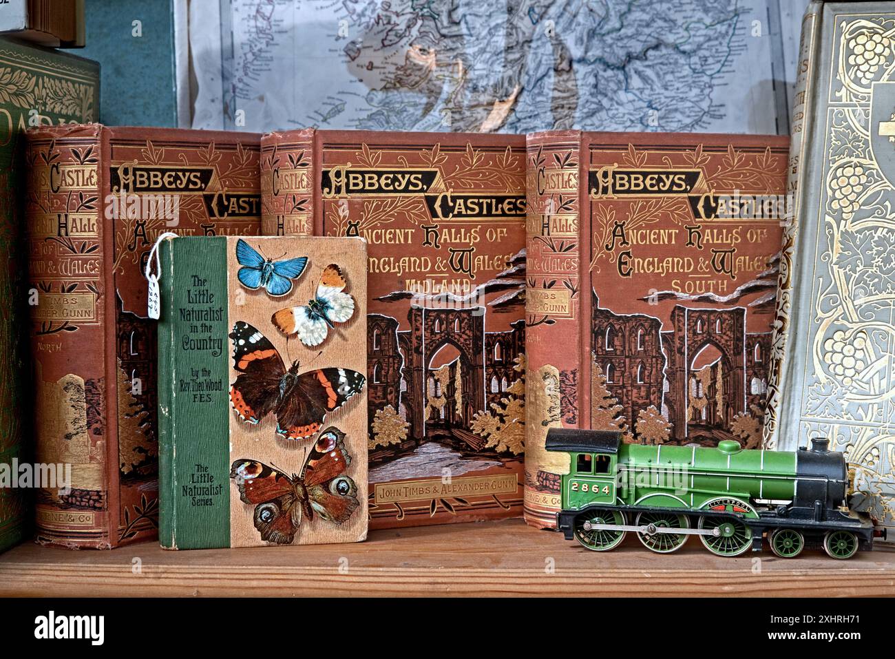 Quaint window display in a secondhand bookshop, Edinburgh, Scotland, UK ...