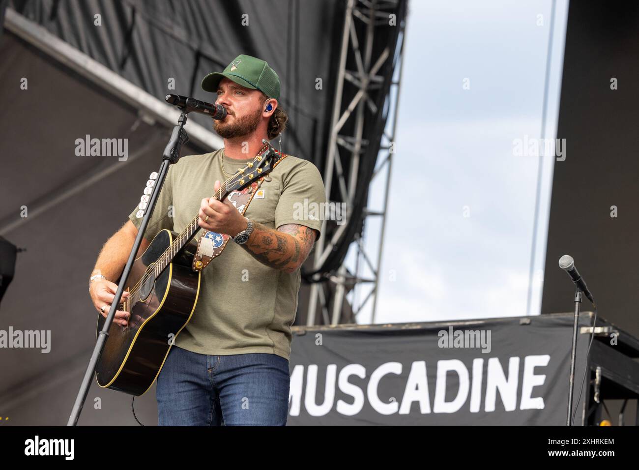 Charlie muncaster hi-res stock photography and images - Alamy