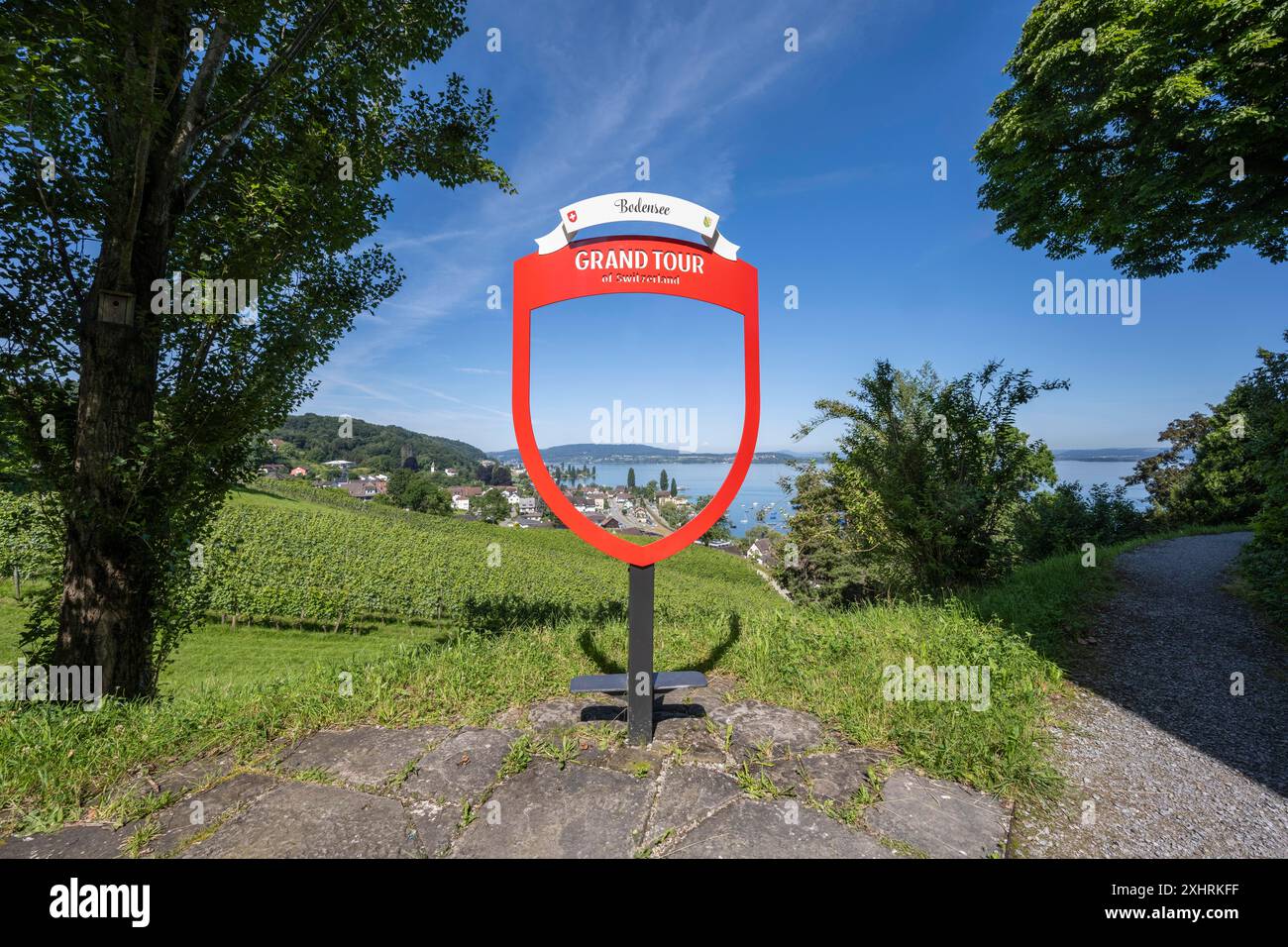 Logo of Grand Tour of Switzerland an initiative of the organisation ...