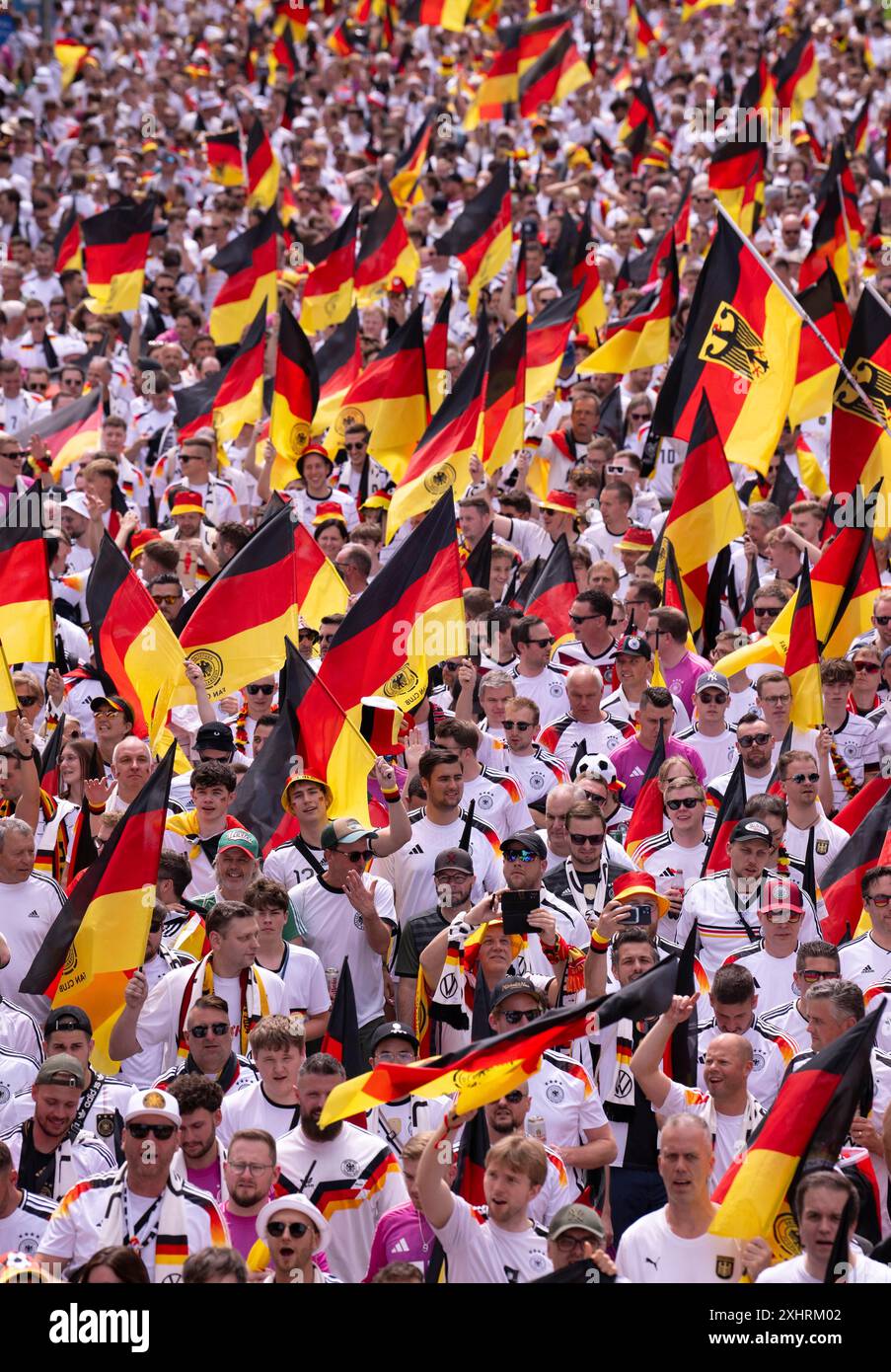 Fan march, German football fans march to the quarter-final Spain versus ...