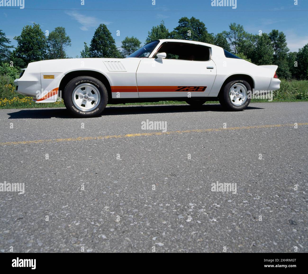 White with red trim 1979 Chevrolet Camaro Z28 muscle car, Quebec ...