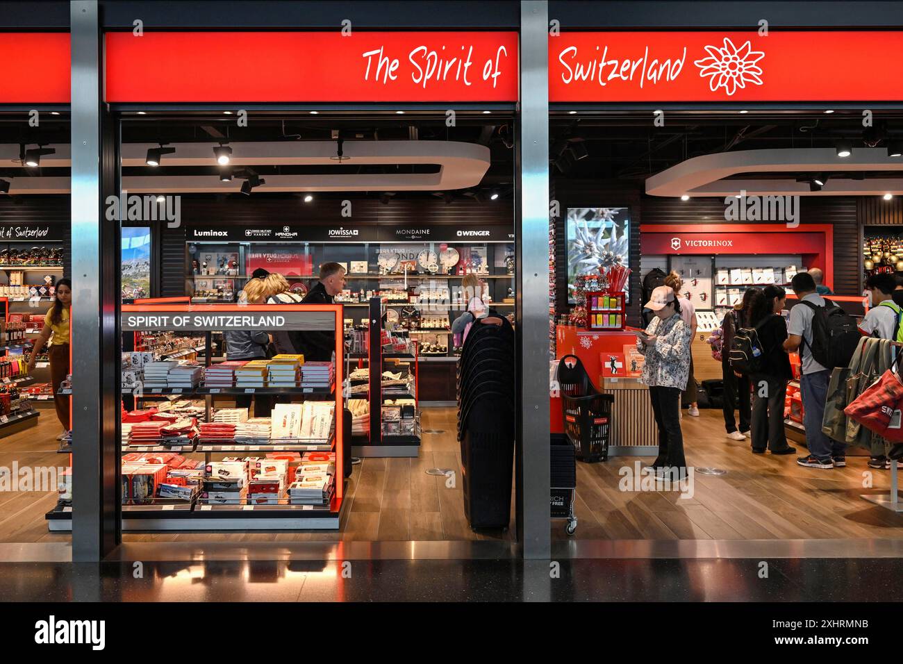 Airport souvenir hi-res stock photography and images - Alamy