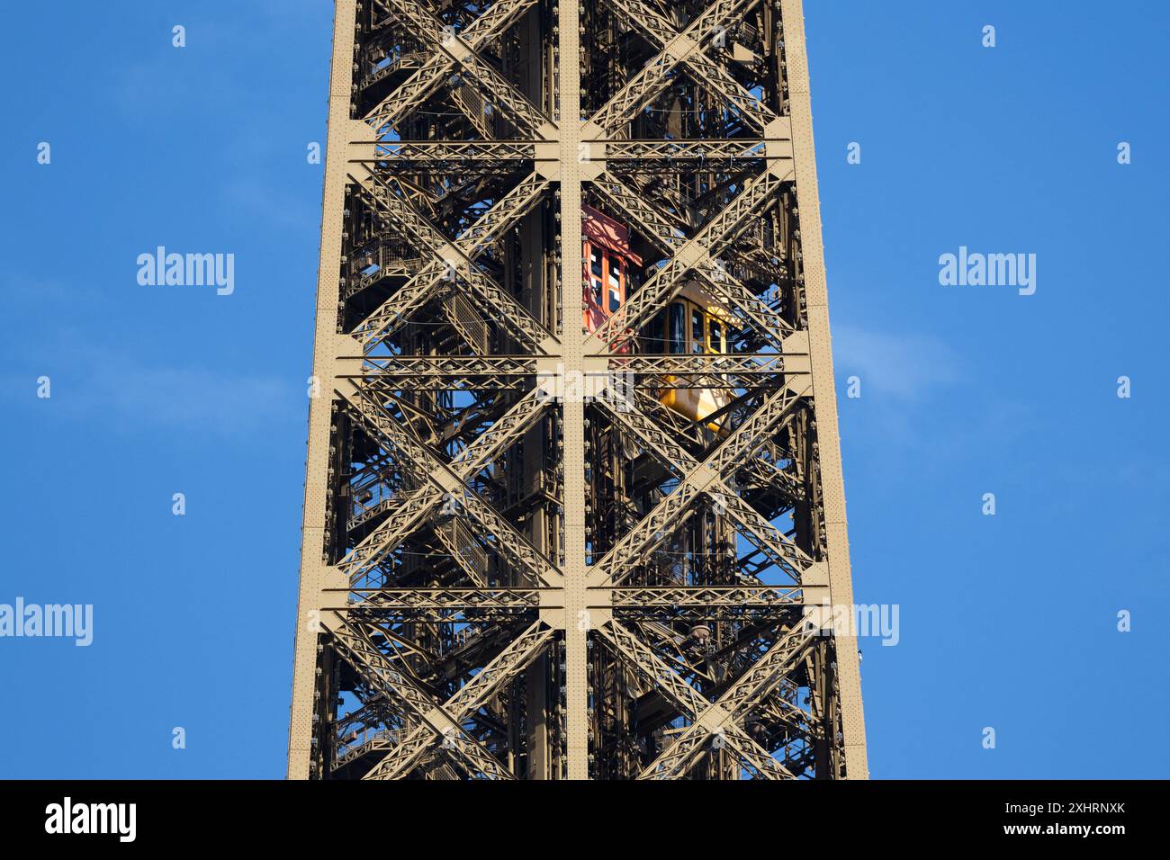 Eiffel tower elevators hi-res stock photography and images - Alamy