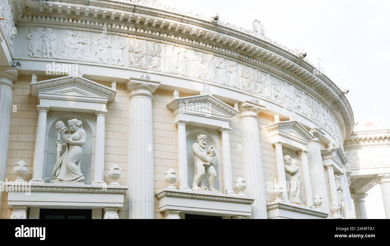 sculpture ancient old monument artistic culture landmark park famous ...