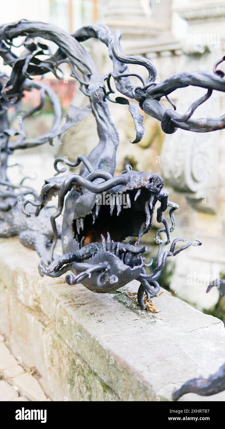 sculpture artistic fountain ancient water old culture famous antique ...