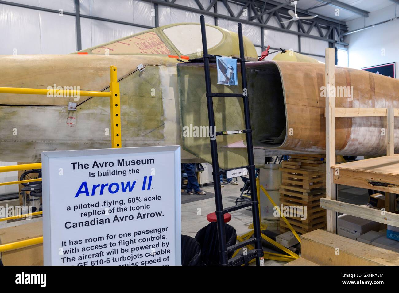 Avro Arrow jet fighter, 2/3 sized replica being built at the Avro ...