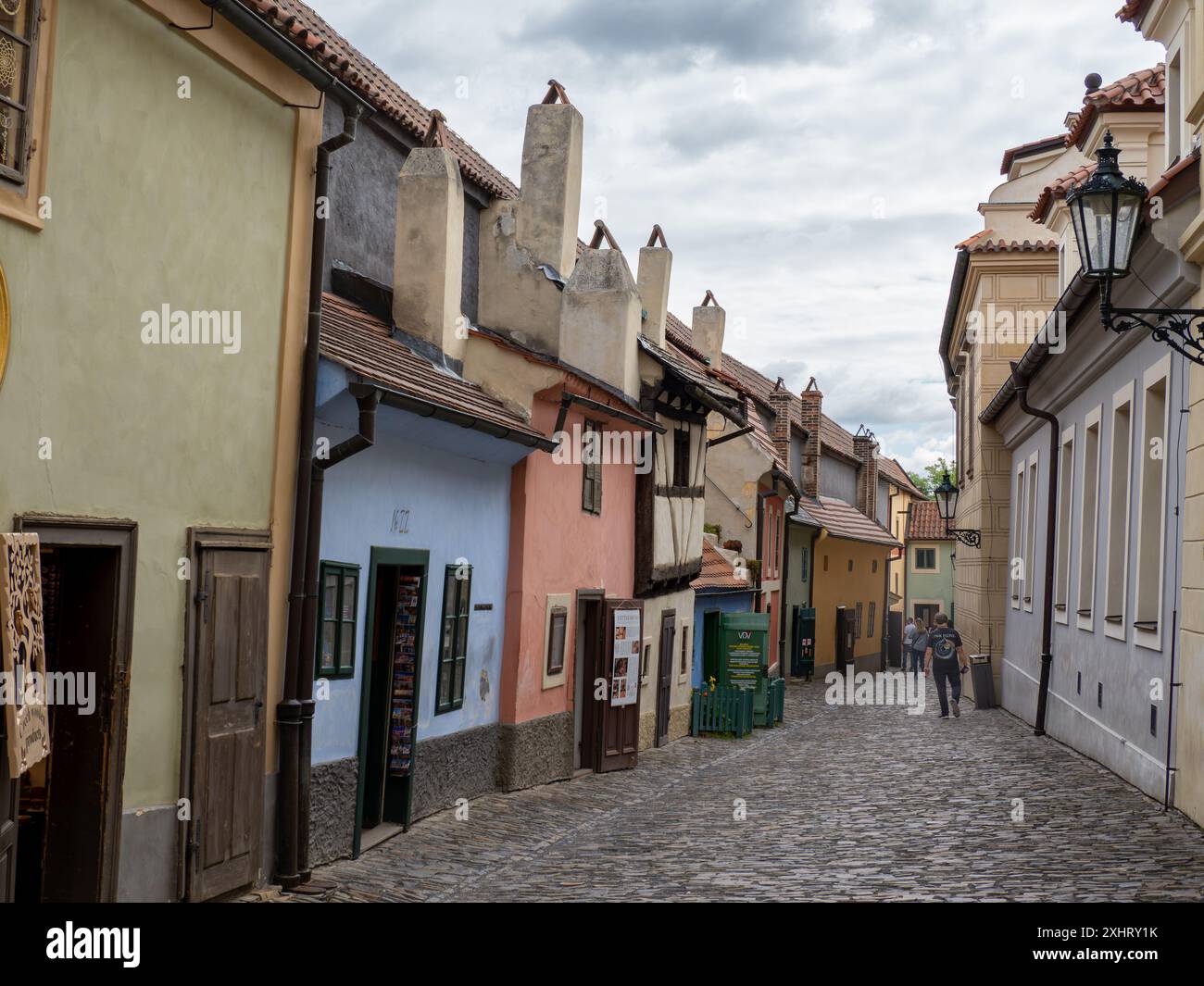 Prague castle golden lane hi-res stock photography and images - Alamy