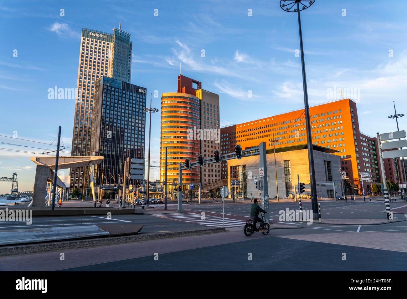 Bürohochhäuser am Wilhelminaplein, an der Nieuwe Maas, Kop van Zuid ...