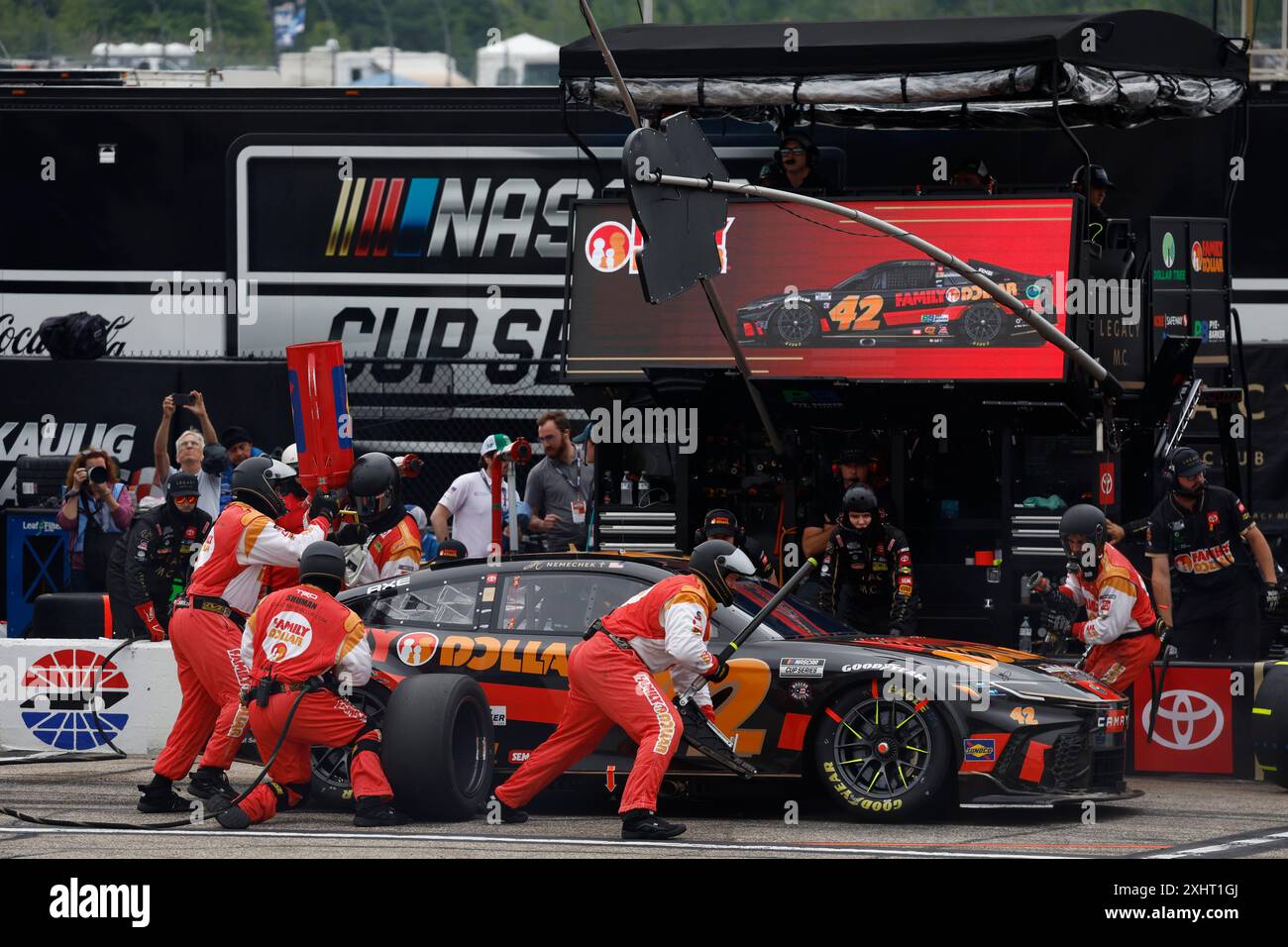 Concord, Nh, USA. 23rd June, 2024. John Hunter Nemechek makes a pit ...