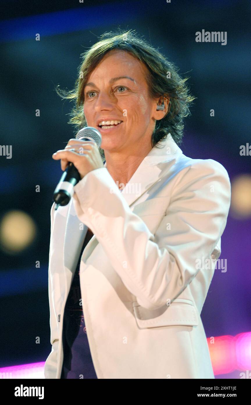Verona Italy 05/09/2006 : Gianna Nannini,Italian singer,during the ...