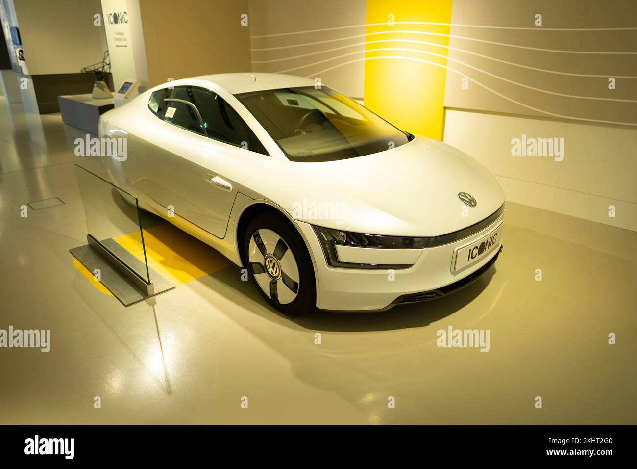 Volkswagen 2014 VW XL7 ELECTRIC CONCEPT CAR, CLASSIC CAR prototype ...