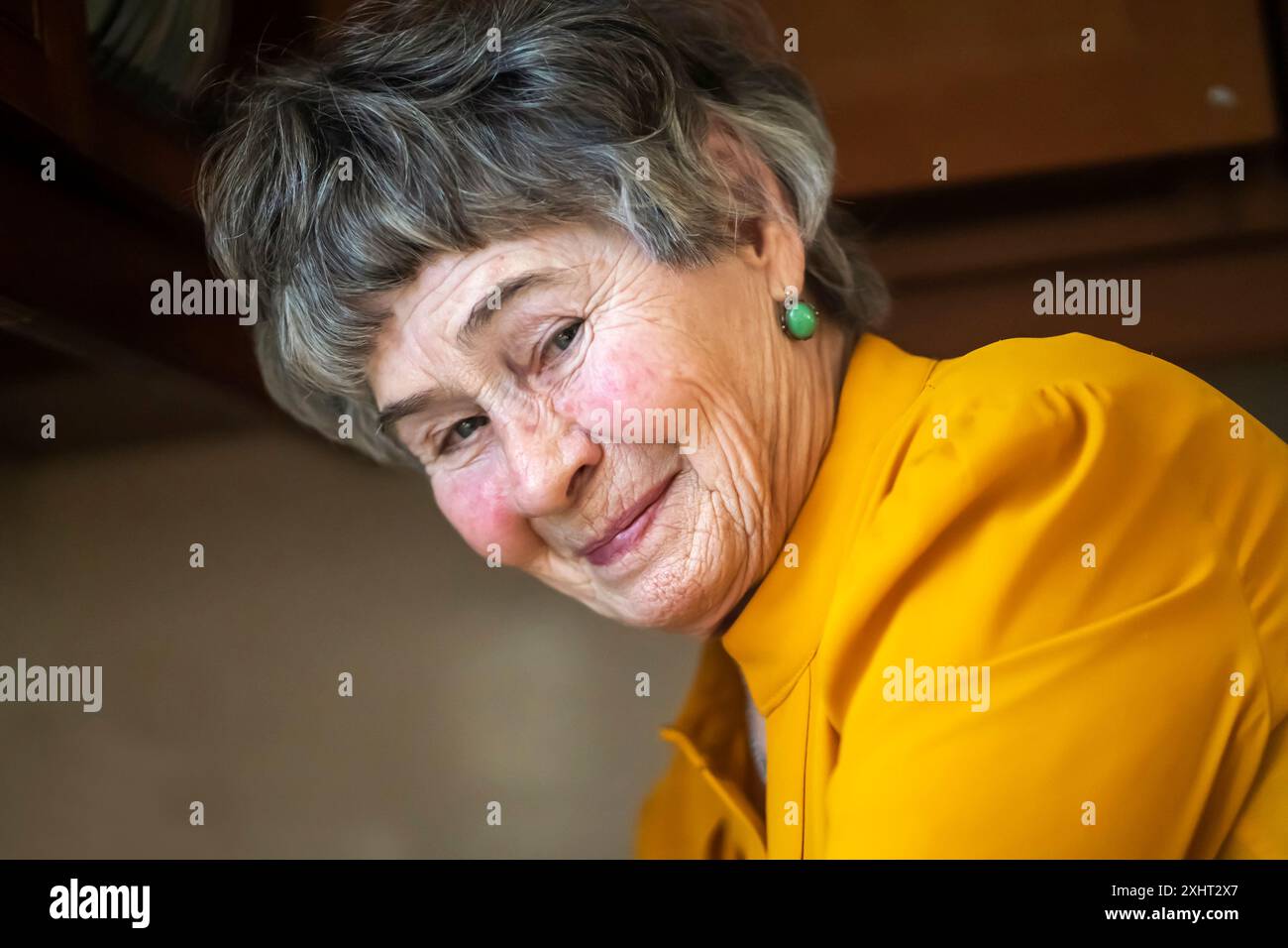 A portrait of happy smiley old woman Stock Photo - Alamy