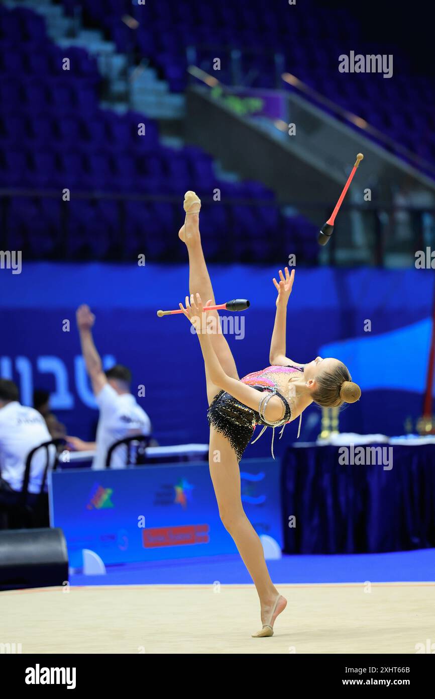 Gymnastics showcase hi-res stock photography and images - Alamy