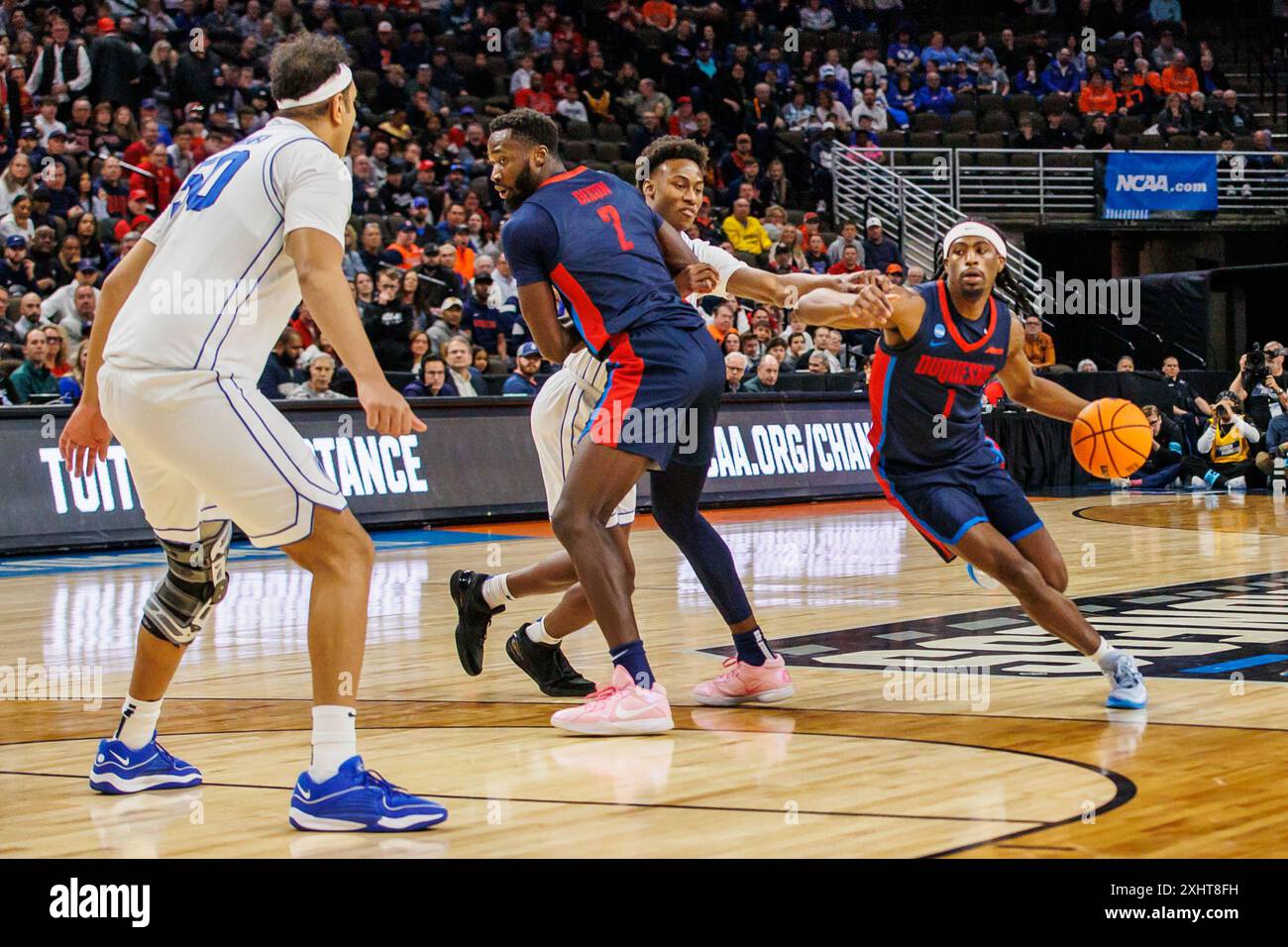 Omaha, NE. U.S. 21st Mar, 2024. Duquesne Dukes forward Jakub Necas (7 ...