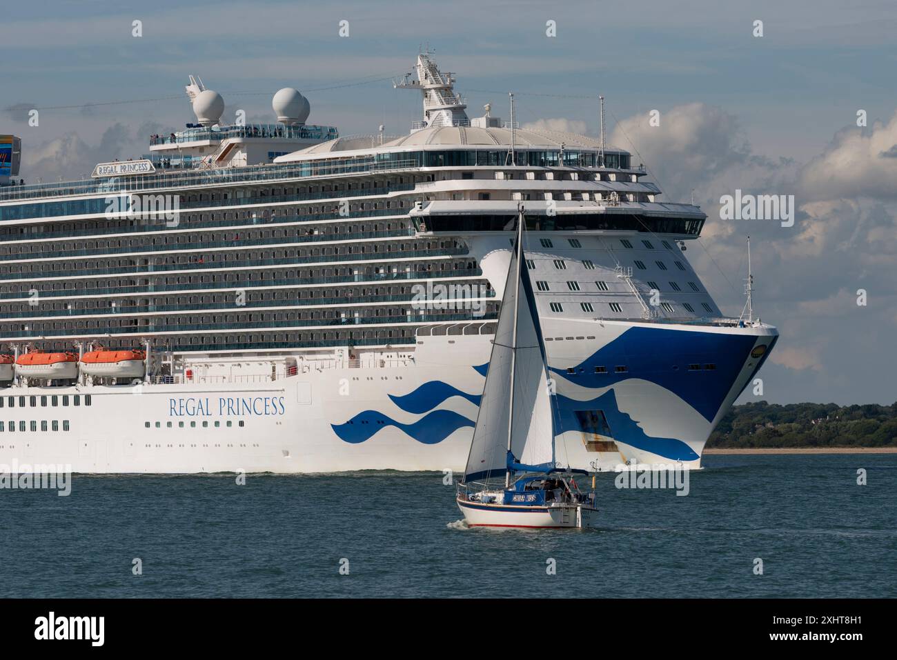 Southampton Water, England, UK. 14. 07.2024. The cruise liner Regal ...