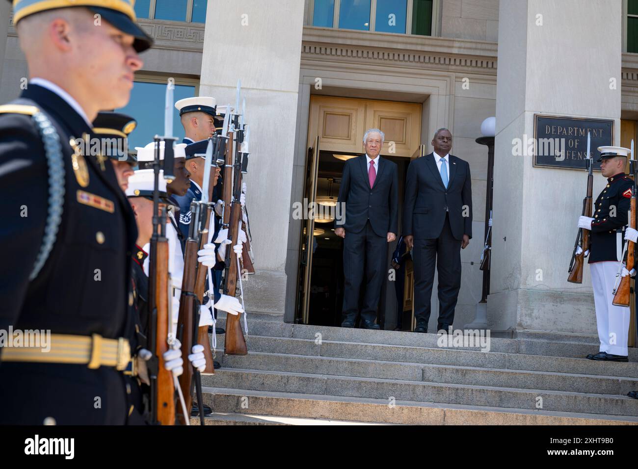 Secretary of Defense Lloyd J. Austin III and Singapore Minister for ...