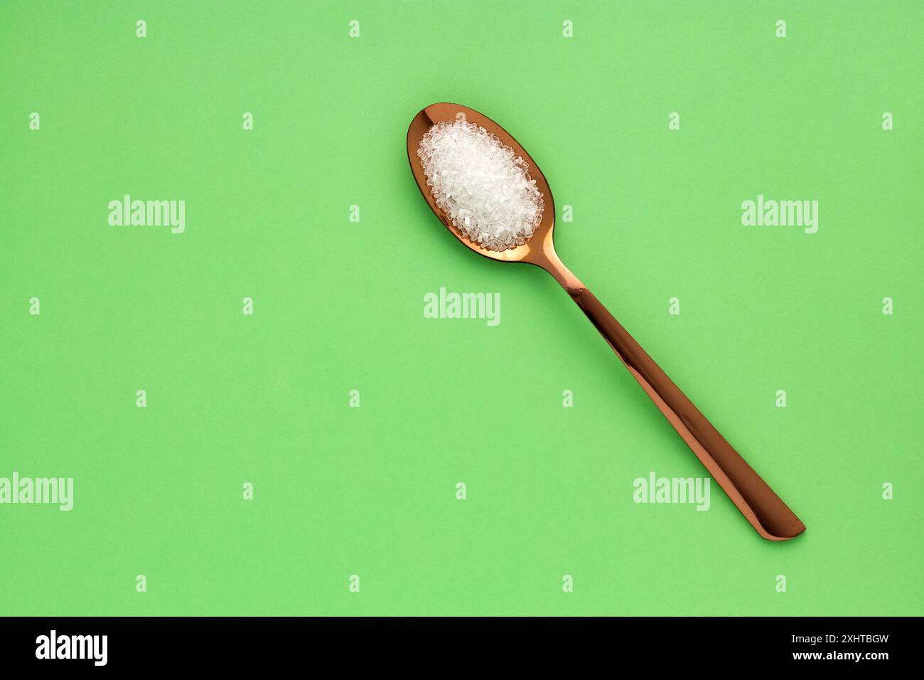 Magnesium chloride in spoon - chemical component Stock Photo - Alamy