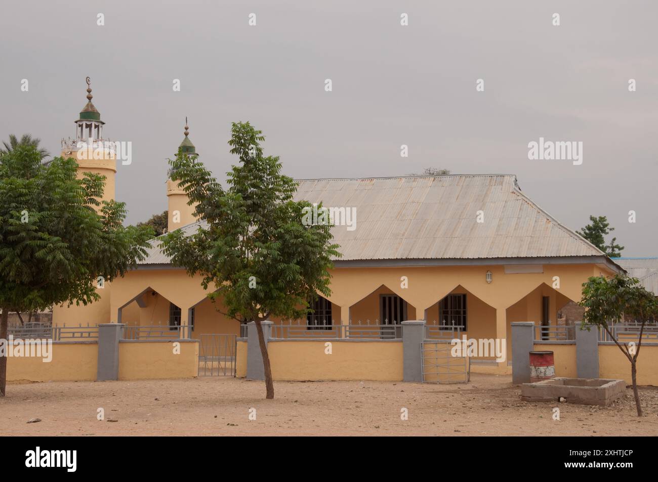 Nigeria muslims mosque hi-res stock photography and images - Alamy
