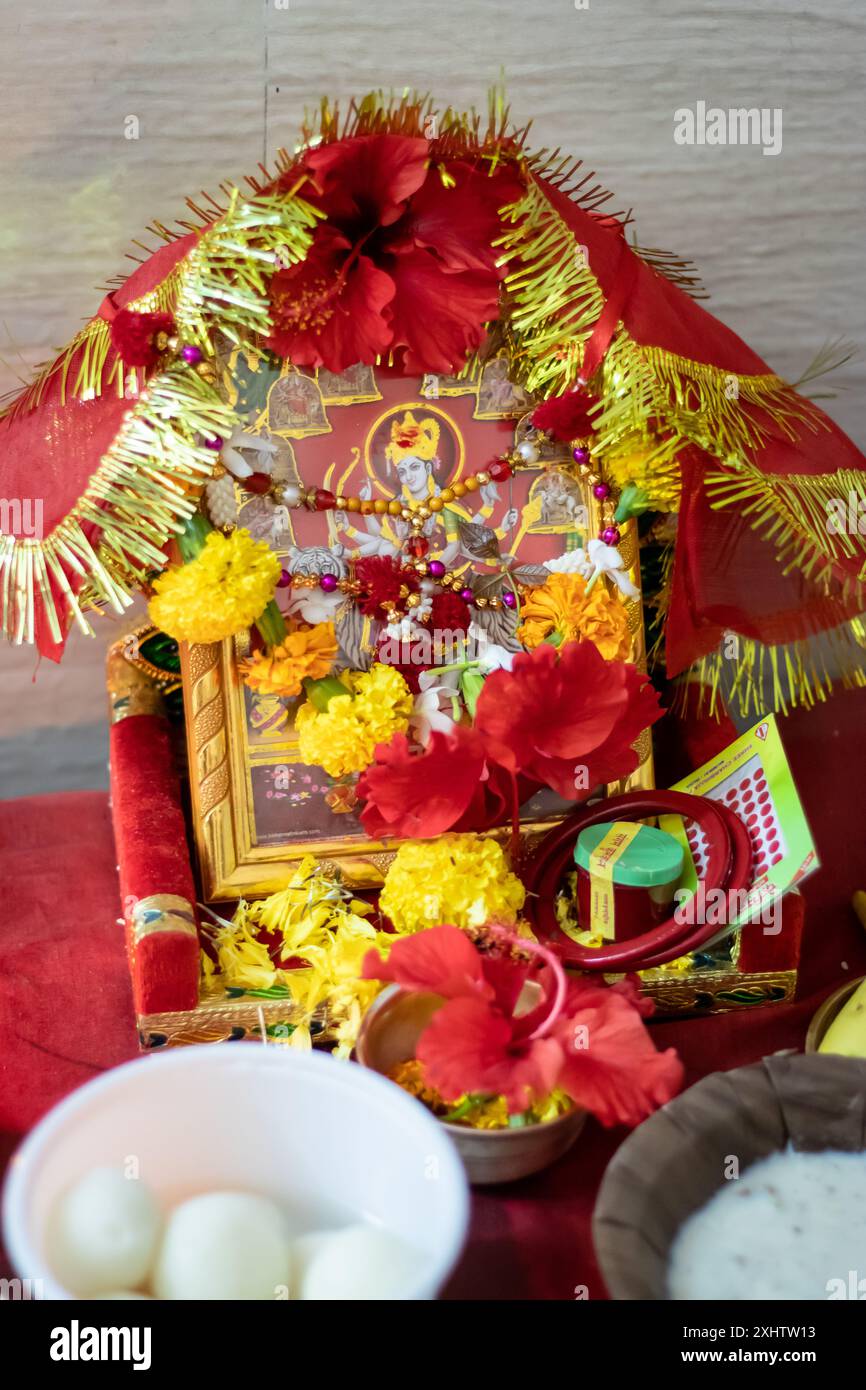 Durga saptashati path hi-res stock photography and images - Alamy