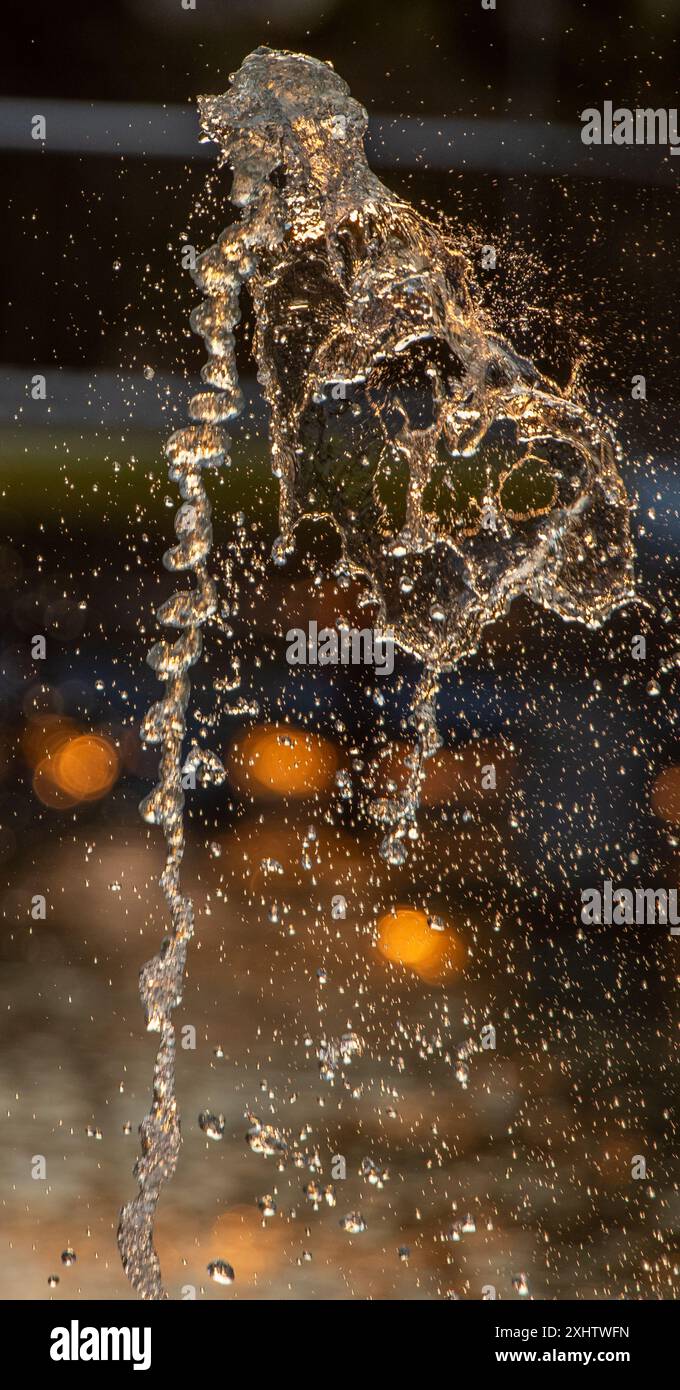 Abstract water fountain hi-res stock photography and images - Alamy