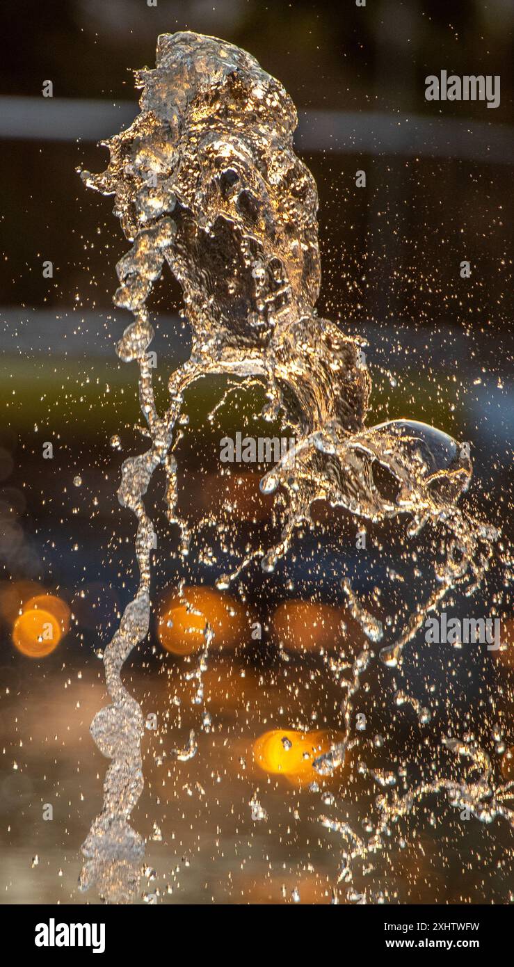 Abstract water fountain hi-res stock photography and images - Alamy