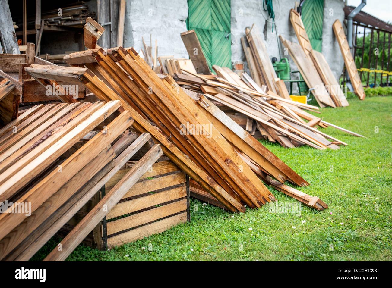 Lot of wooden boards for construction, surplus of wood Stock Photo - Alamy