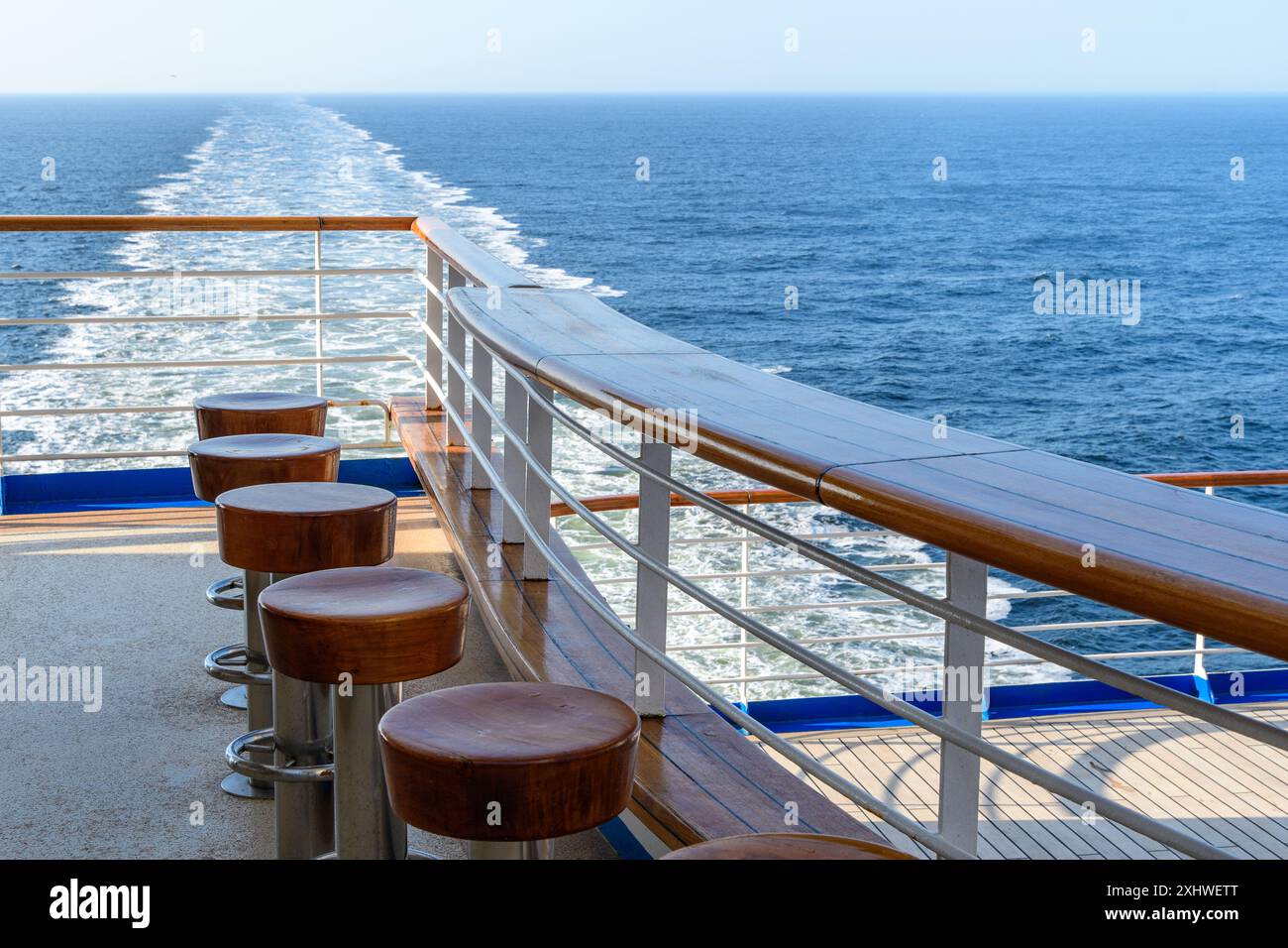 Empty deck cruise ship hi-res stock photography and images - Alamy