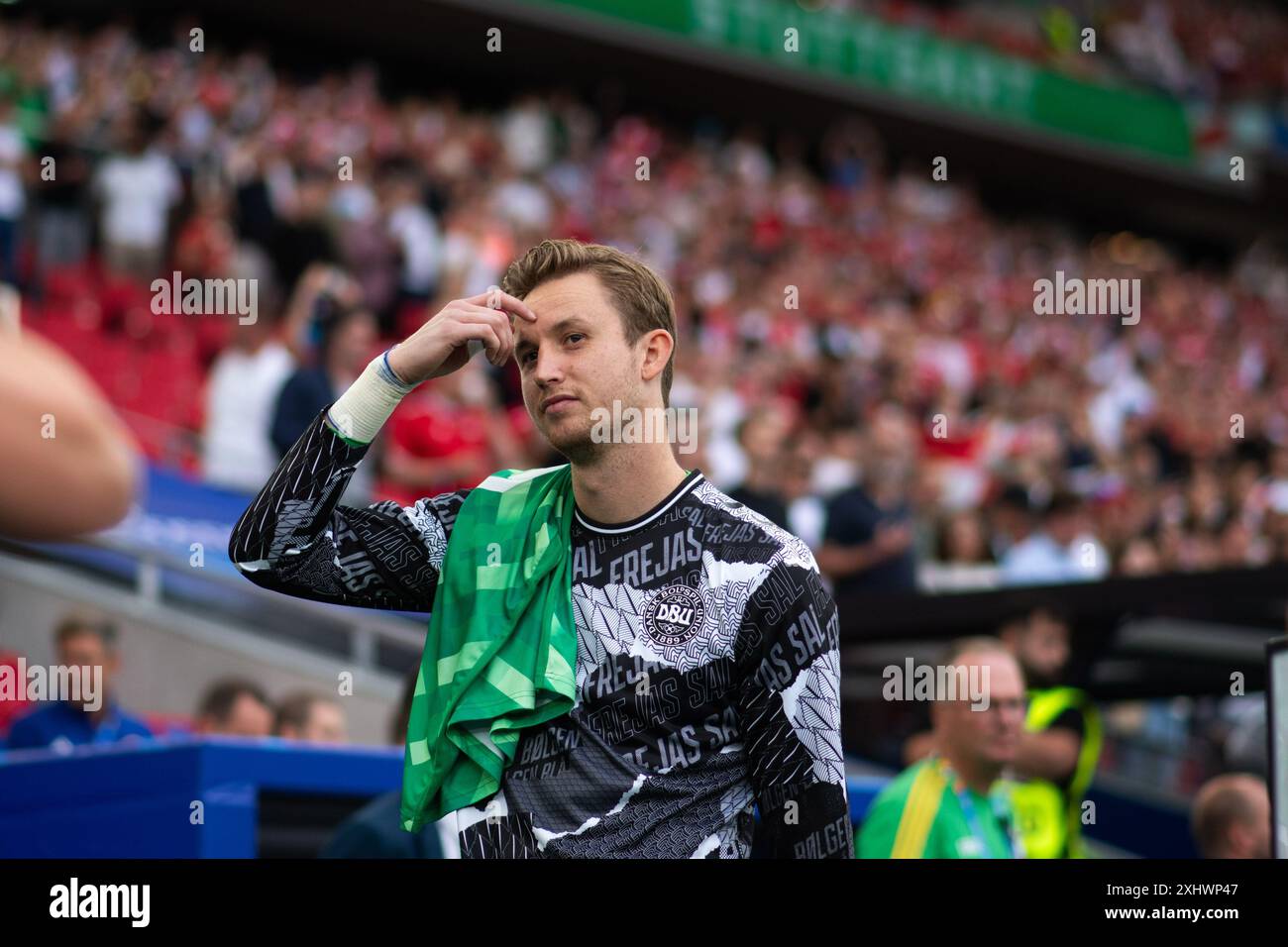 Frederik Ronnow (Daenemark, #22), GER, Slovenia (SVN) vs Denmark (DEN ...