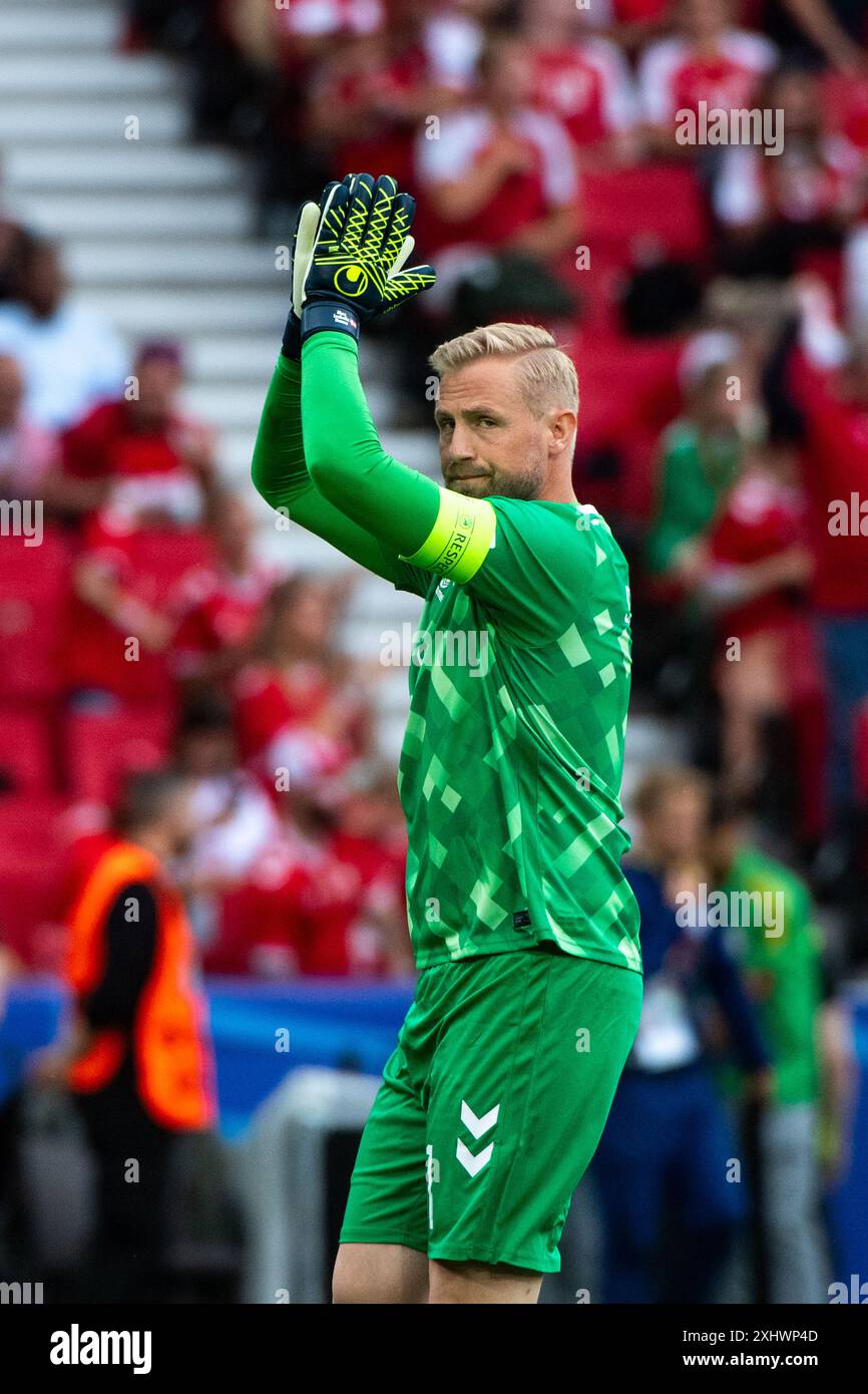 Kasper Schmeichel (Daenemark, #01), GER, Slovenia (SVN) vs Denmark (DEN ...