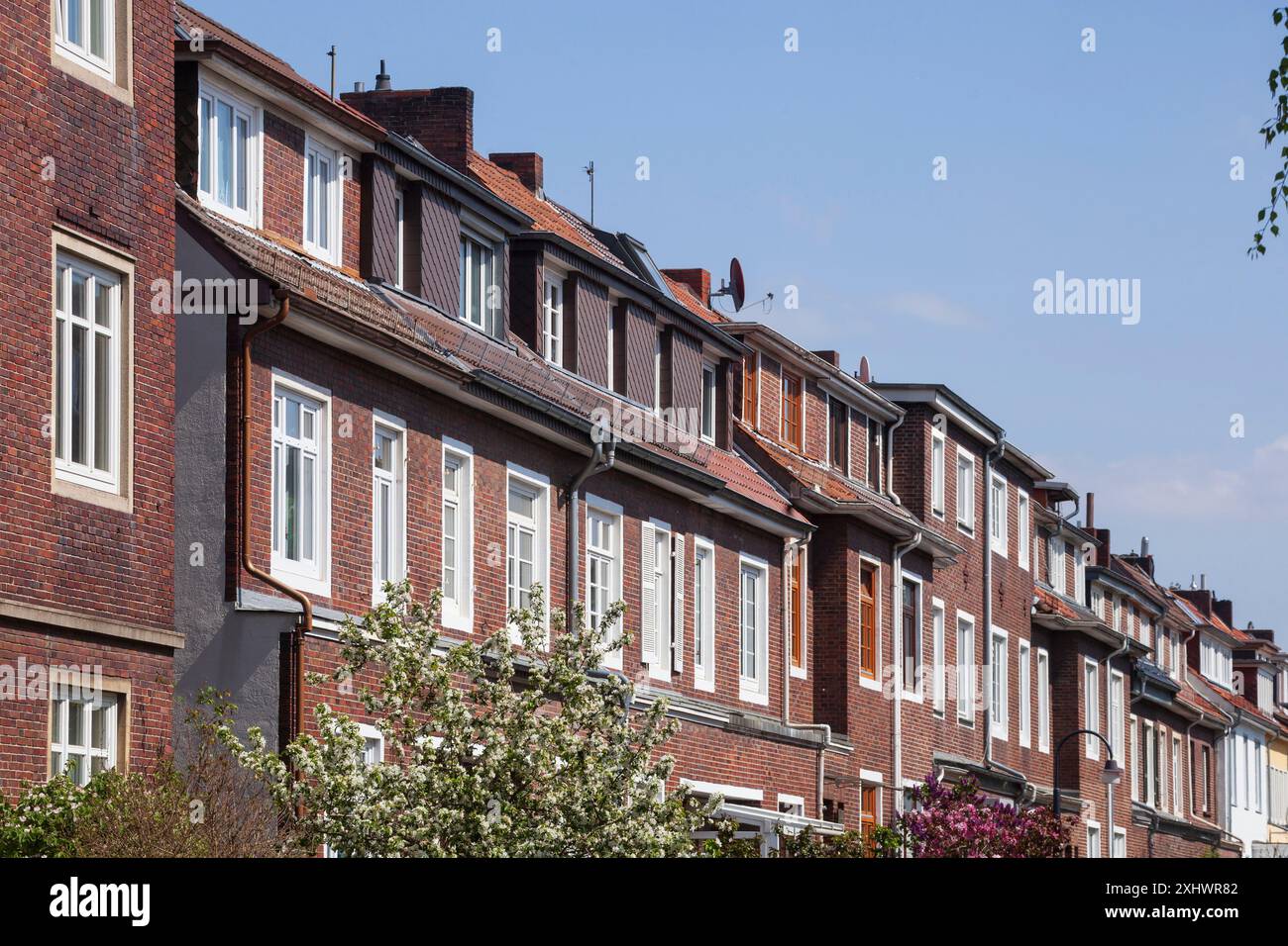 Brick residential building bremen hi-res stock photography and images ...