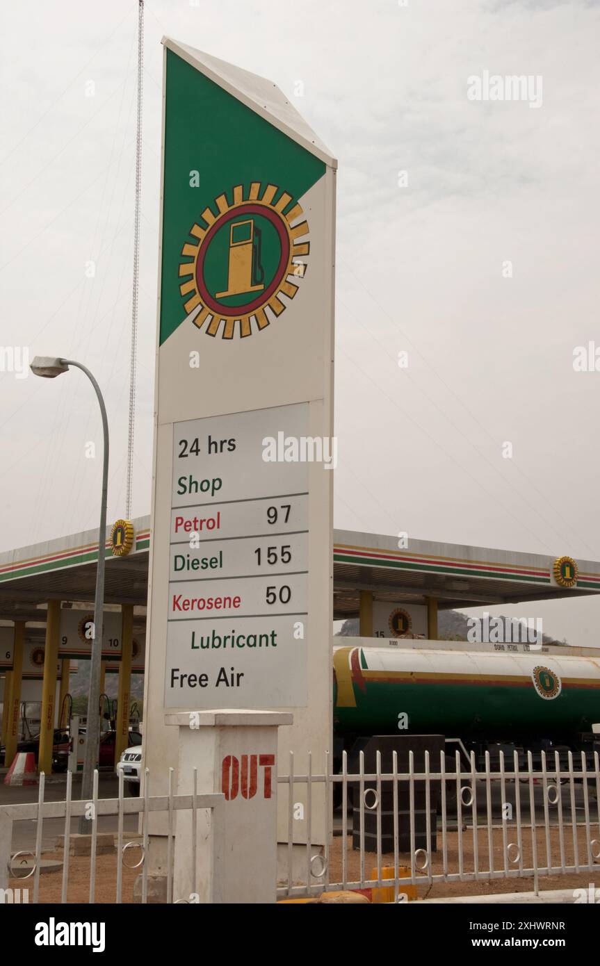 Nigerian national petroleum corporation nnpc petrol station hi-res ...