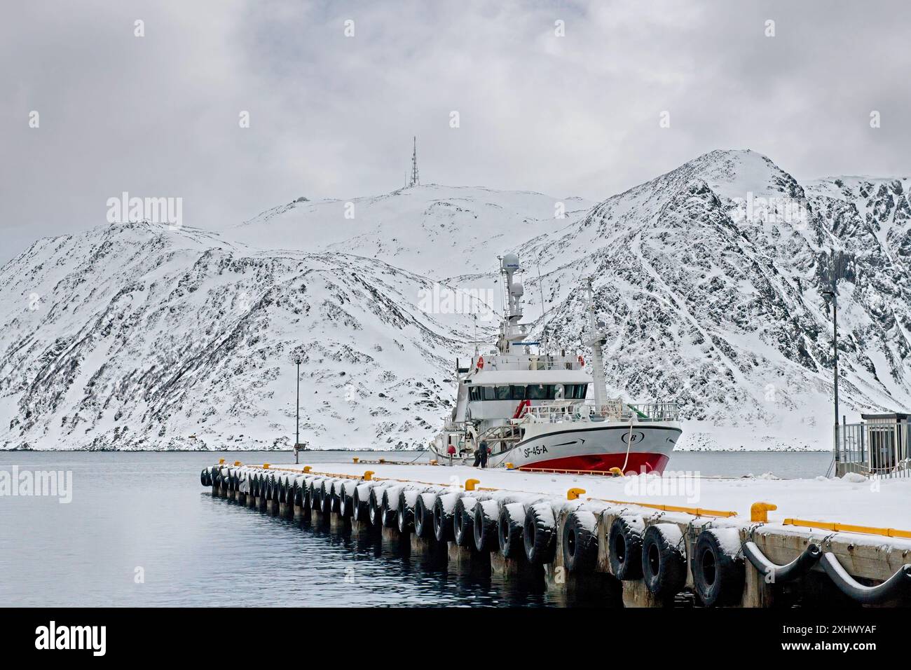 The city port of Honningsvag in arctic Norway Stock Photo - Alamy