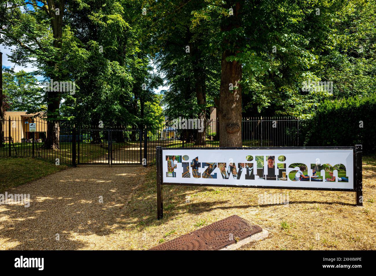 Fitzwilliam College Cambridge University aka Fitz. Main entrance and ...