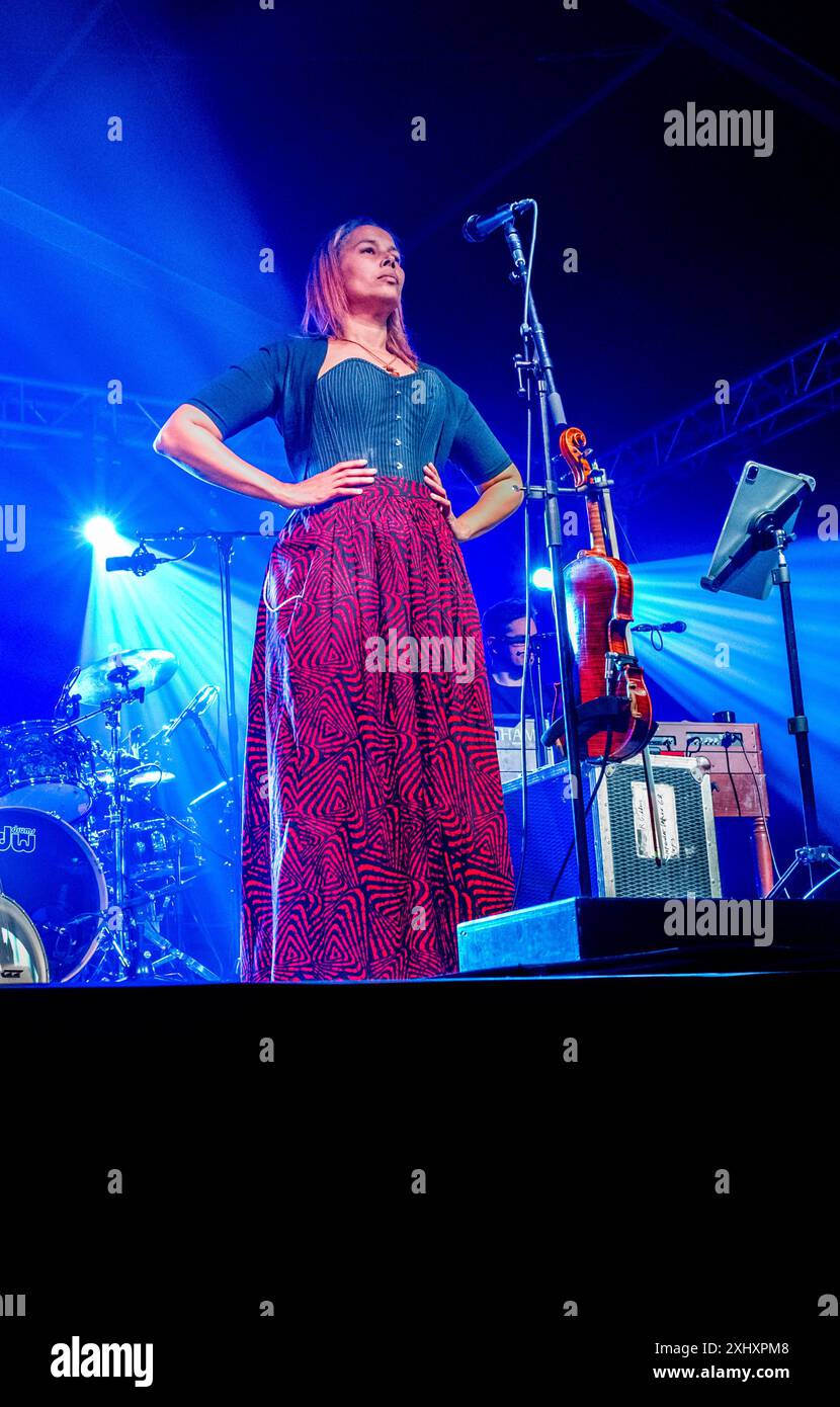 Pulitzer award hi-res stock photography and images - Alamy