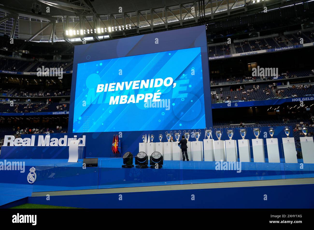 Kylian Mbappe presentation at Santiago Bernabeu Stadium on July 16 ...