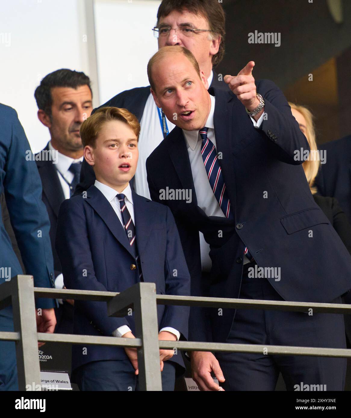 William, Prinz von Wales, Prince of Wales with son Prince George in the ...